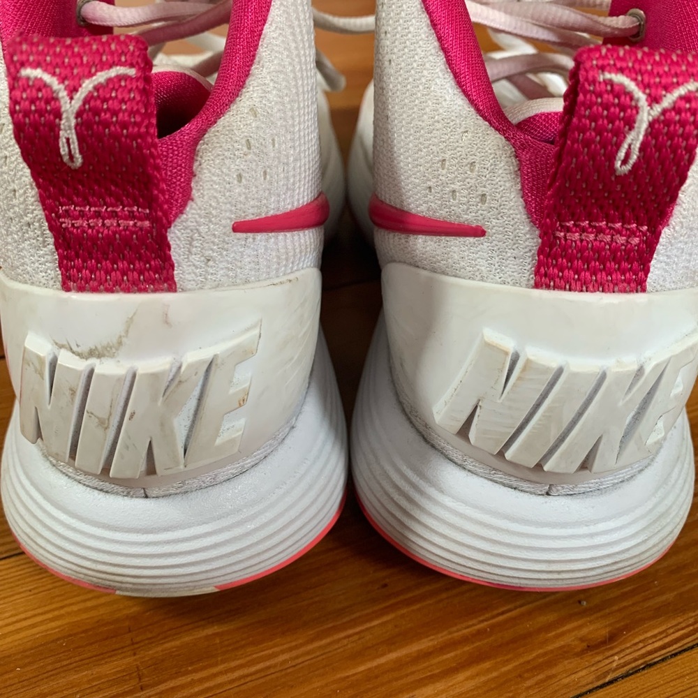 Nike Hyperdunk Limited Edition Kay Yow Cancer Fund 20… - Gem